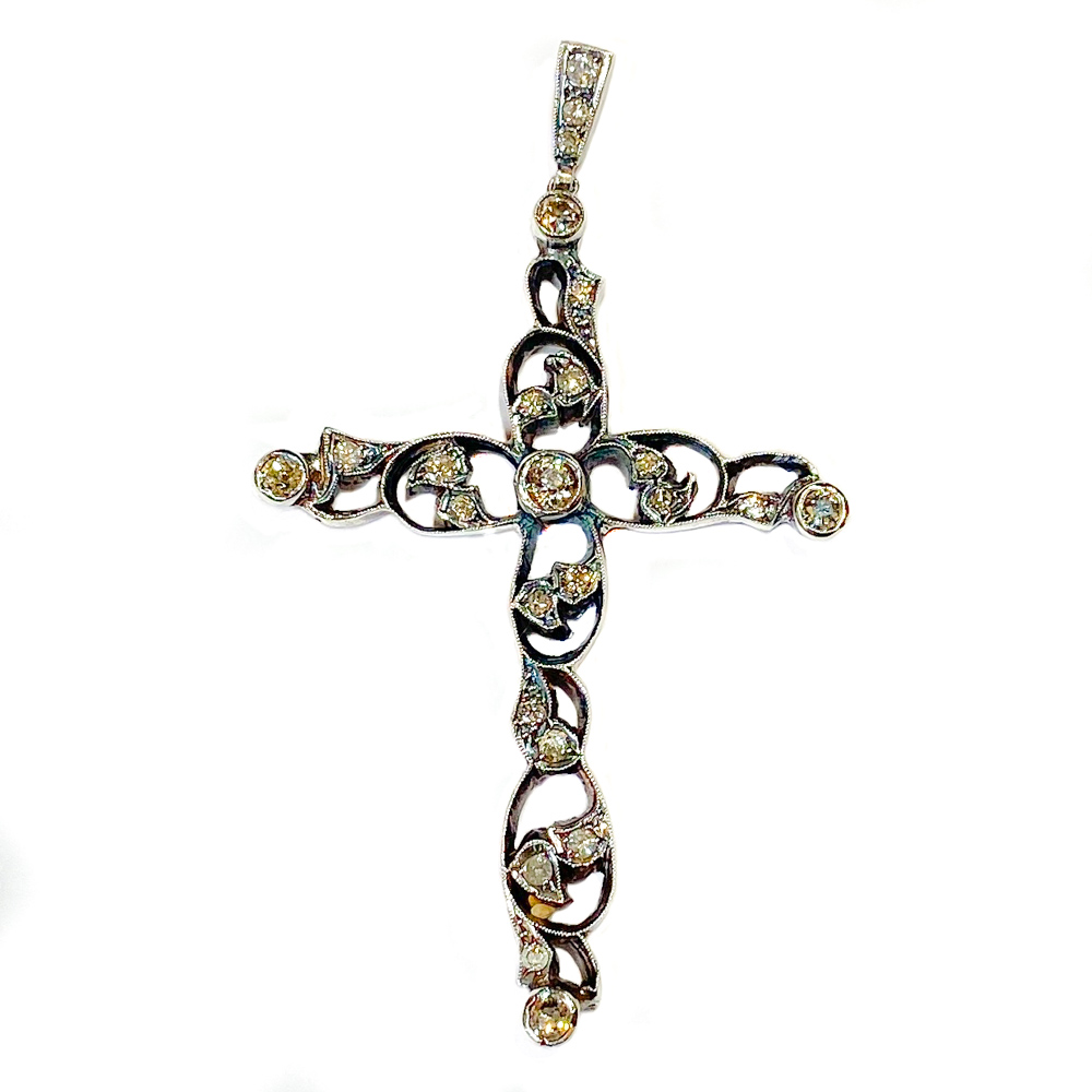 Pendente a croce in oro e argento con diamanti - Italia XIX sec ...